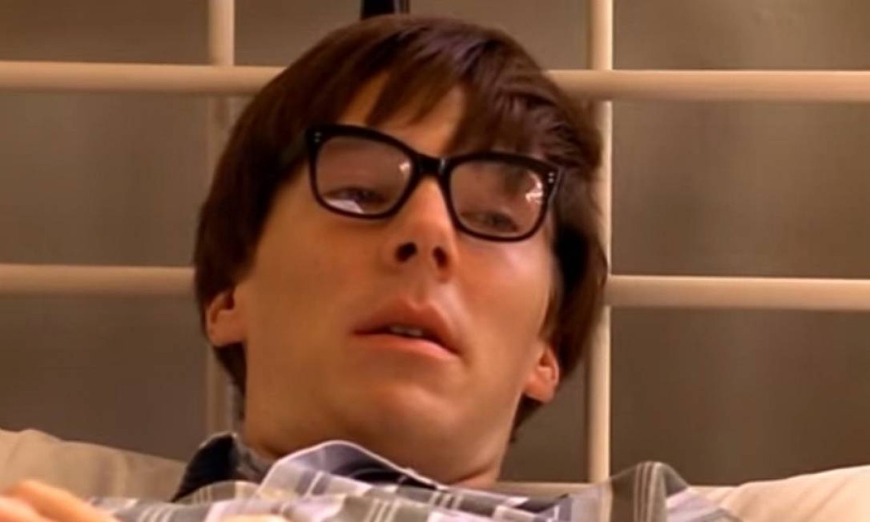 Tema de novo longa, Stephen Hawking já foi interpretado por Benedict ...