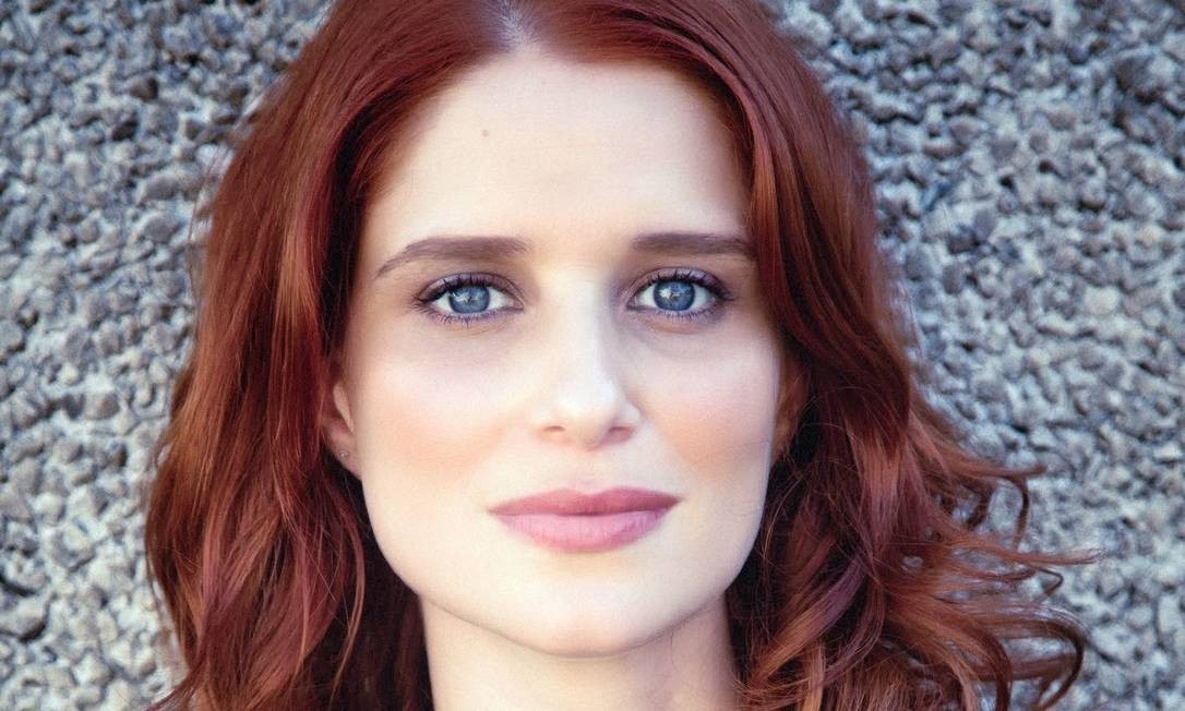 Atriz conta ter verdadeira 'obsessão por cabelos' e quer fazer programa ...