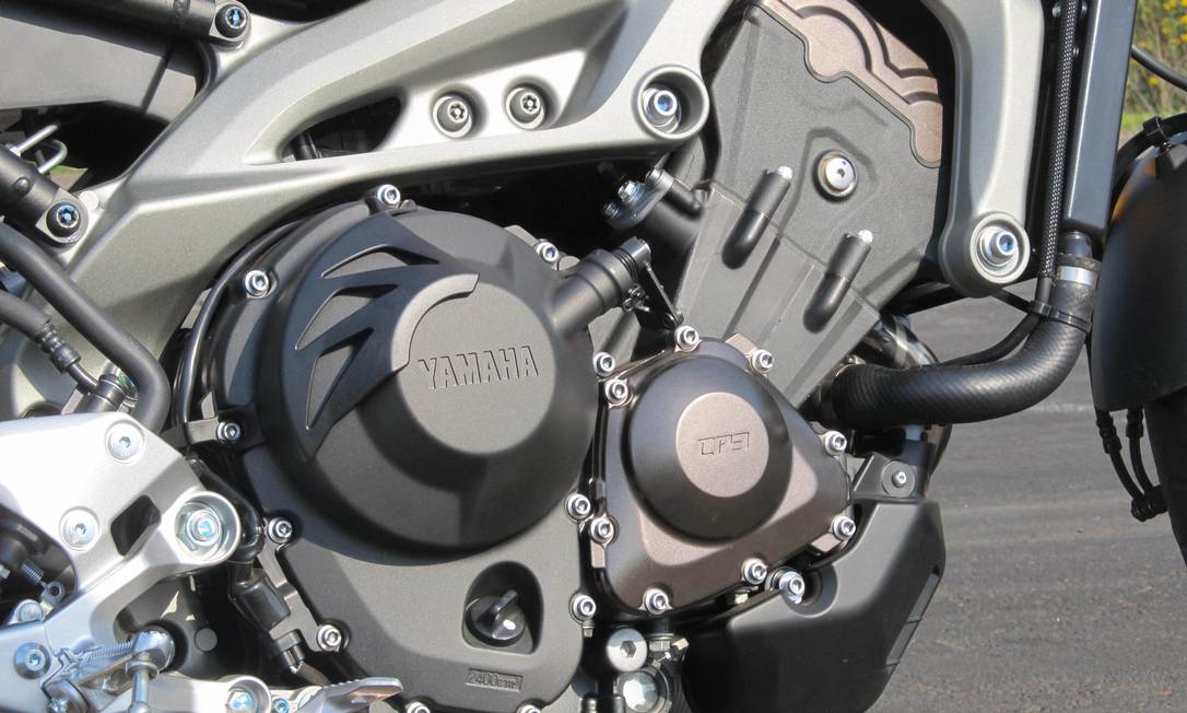 Yamaha MT-09 chega ao Brasil trazendo na garupa o sucesso obtido na ...