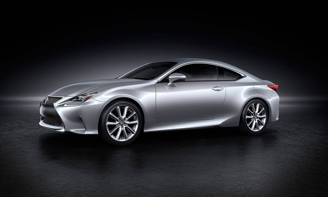 Toyota convoca recall global de 1,75 milhão de carros por problemas nos ...