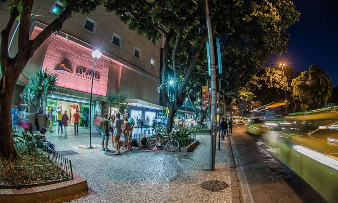 Botafogo Praia Shopping comemora 15 anos com exposição interativa ...