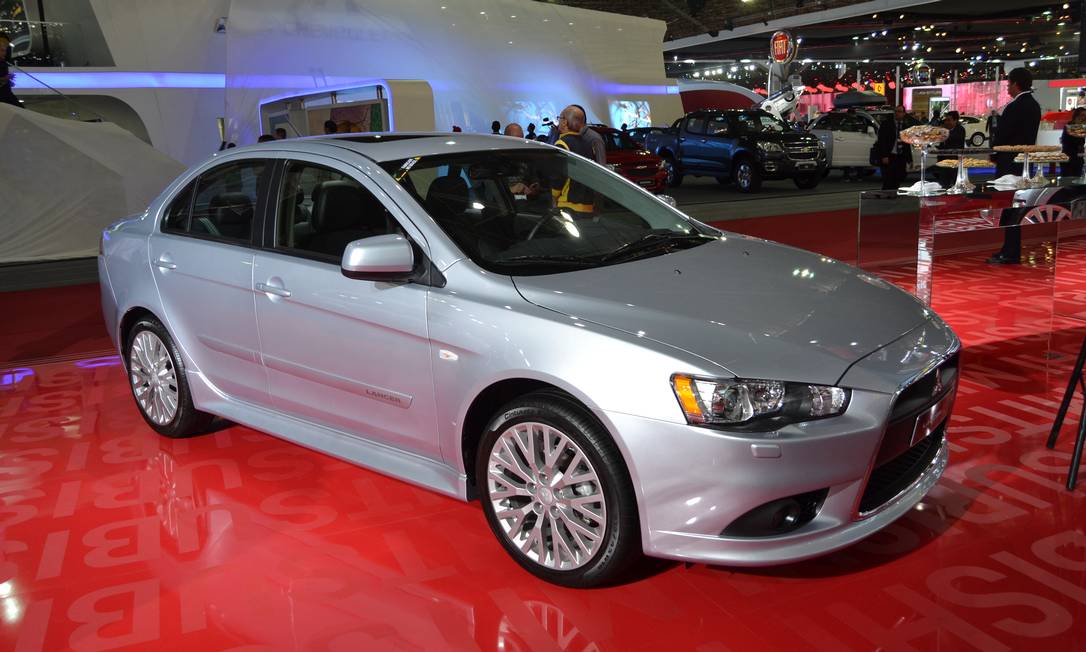 Mitsubishi Lancer fabricado no Brasil é apresentado no Salão do ...