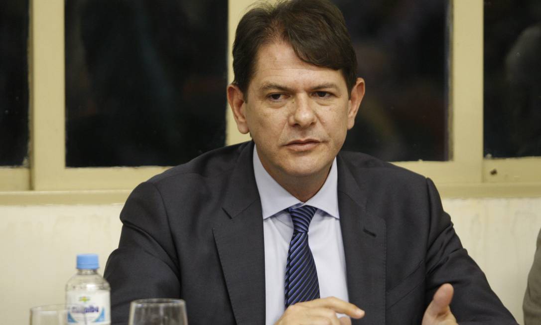 Cid Gomes será consultor do BID, e nega que tenha recebido convite para ...