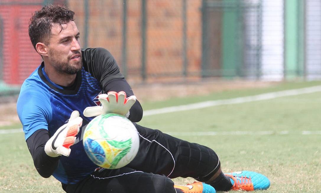 Seleção uruguaia libera Martín Silva para atuar pelo Vasco - Jornal O Globo