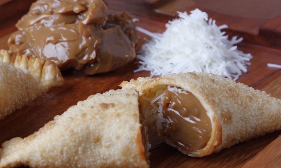 Do doce ao salgado, confira delícias feitas com o coco - Jornal O Globo