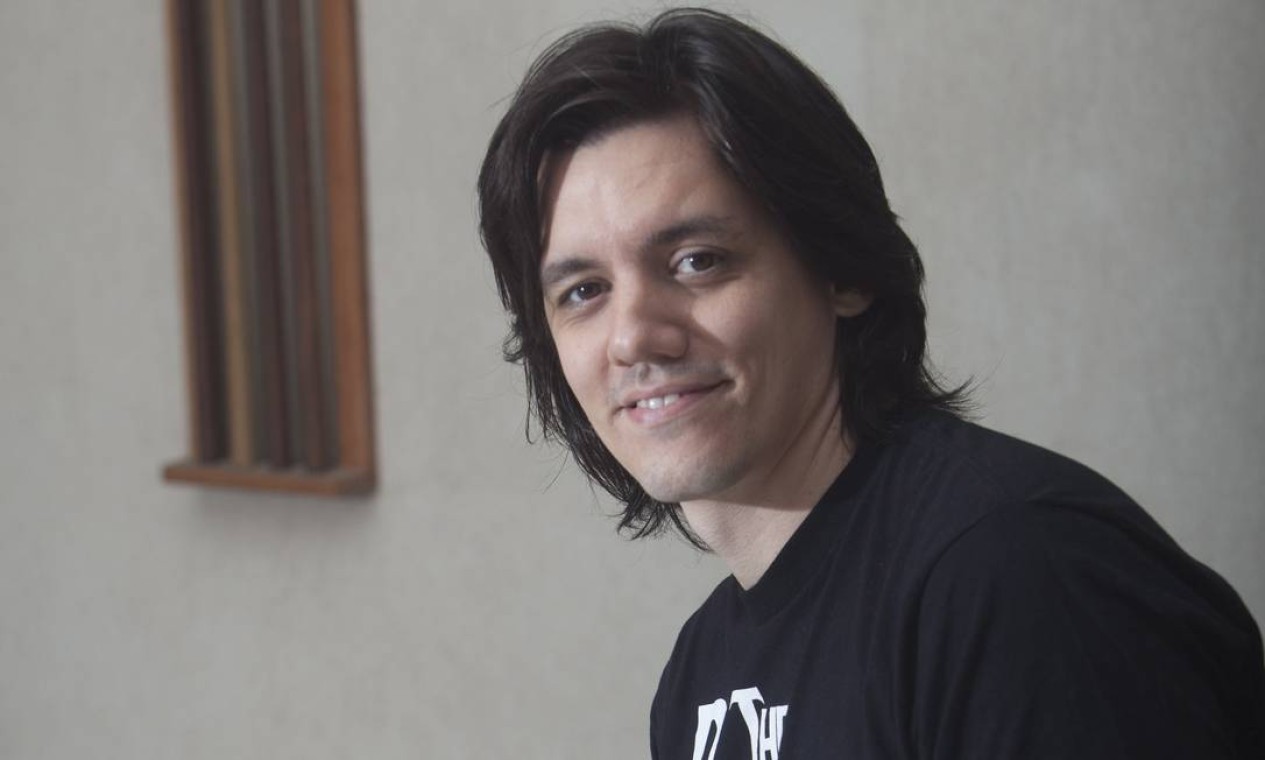 Intérprete da música de abertura de 'Império', Dan Torres é fã de ...