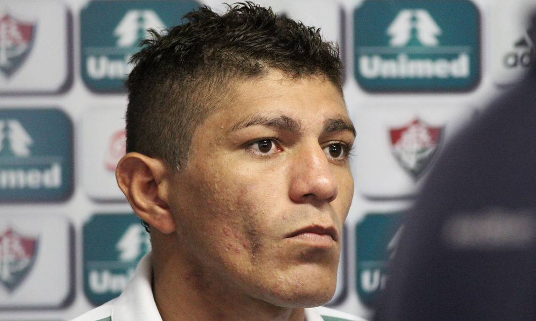 Edson diz não entender planejamento do Fluminense: 'Clima é de ...