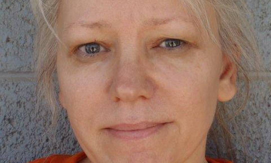 Arizona retira acusação de assassinato contra mulher que passou 23 anos ...