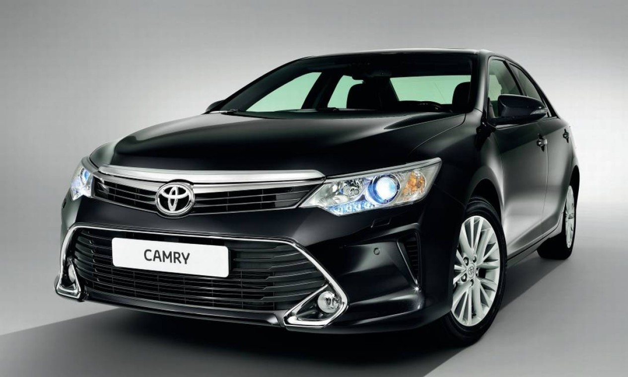Toyota Camry 2015 já é vendido por R$ 158.600 - Jornal O Globo