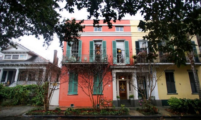 Casa da semana: alegria e originalidade (em todos os sentidos) em Nova ...