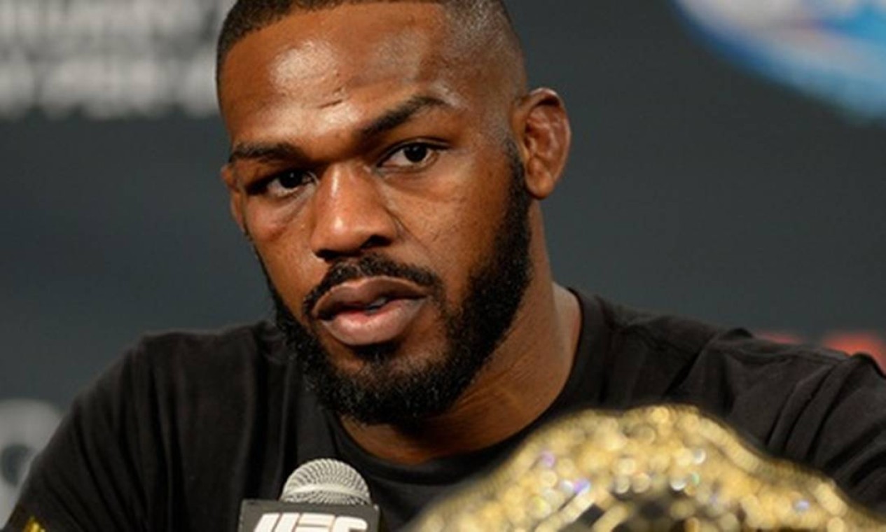 Flagrado no antidoping por uso de cocaína, Jon Jones começa tratamento ...