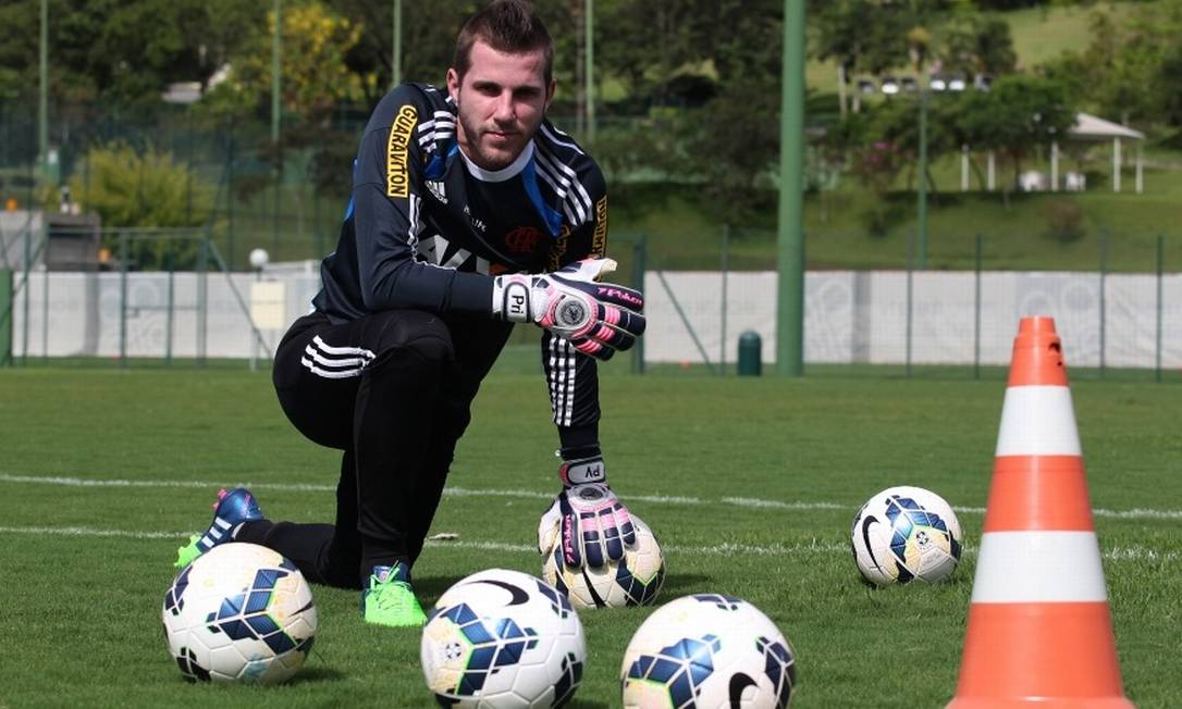 Paulo Victor: 'O Flamengo será diferente em 2015' - Jornal O Globo