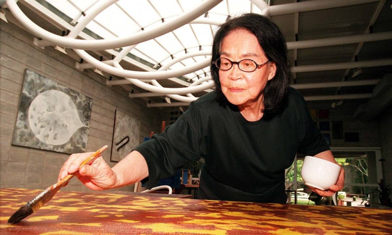 A vida e a obra de Tomie Ohtake em fotos - Jornal O Globo