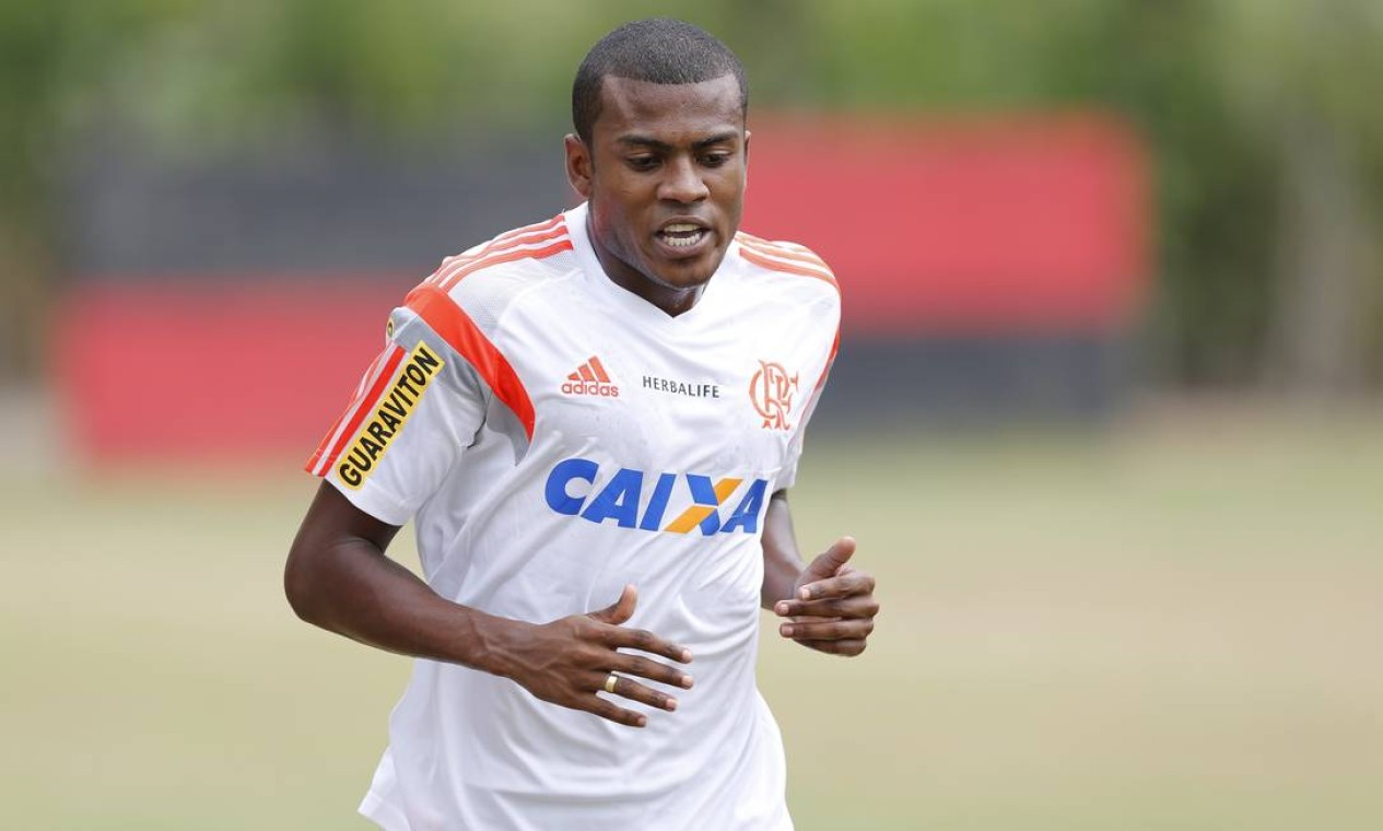 Marcelo Cirino é regularizado no Bira da Ferj e pode jogar sábado ...