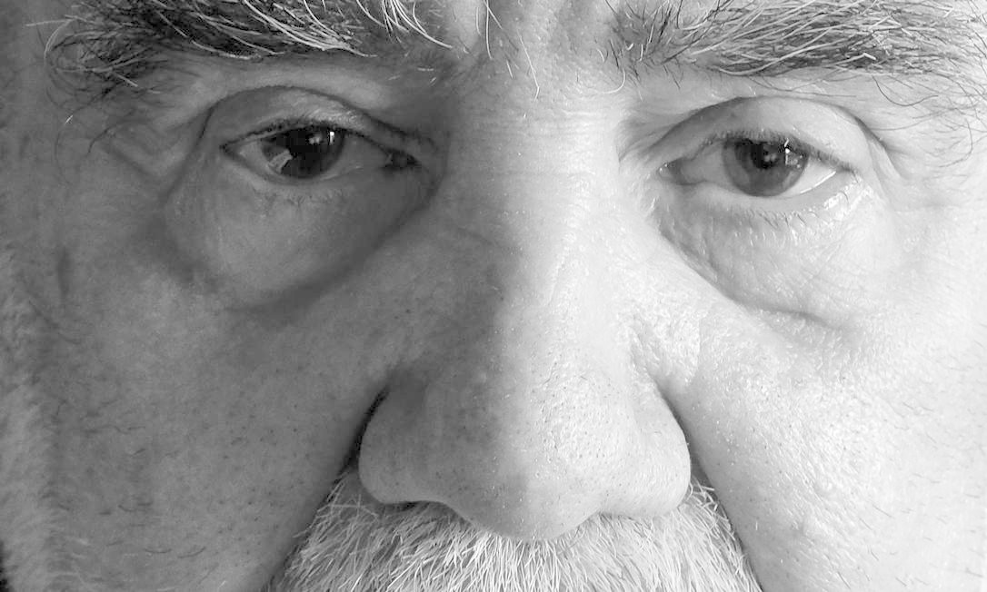 Morre o poeta português Herberto Helder, aos 84 anos - Jornal O Globo