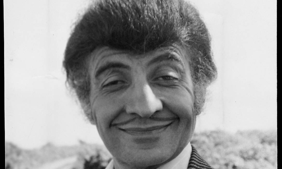 Morre o humorista Jorge Loredo, o Zé Bonitinho, aos 89 anos - Jornal O ...