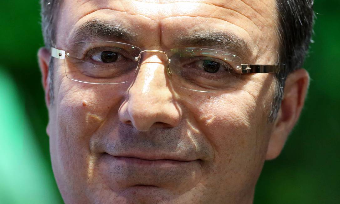 Bilionário russo tenta bloquear fusão de Holcim e Lafarge - Jornal O Globo