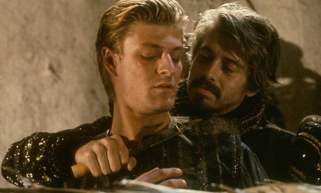 Nigel Terry, ator britânico do filme 'Excalibur', morre aos 69 anos ...