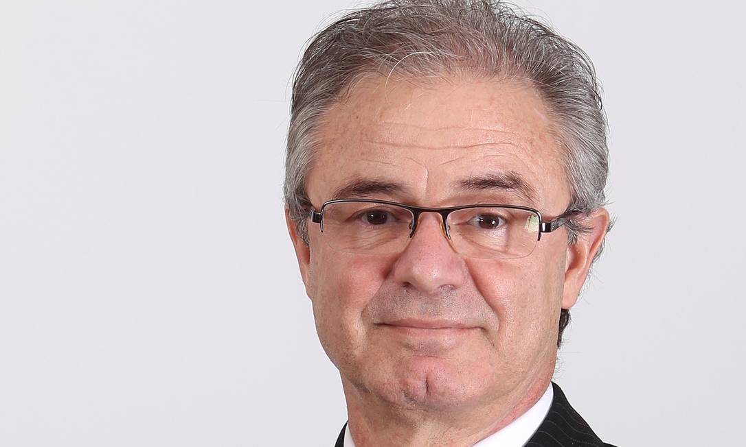 Barata, ex-CCEE, é convidado para ser secretário-executivo de Minas e ...