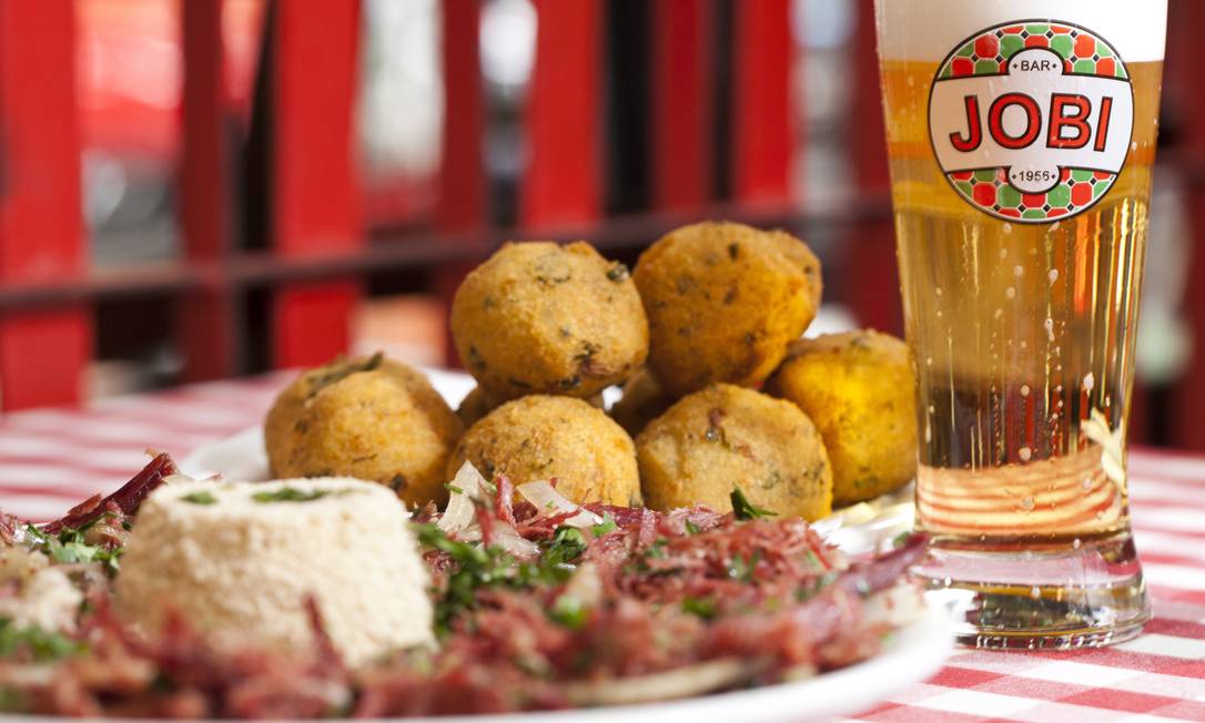 Prestes a completar 60 anos, Jobi revela o segredo do sucesso para ...