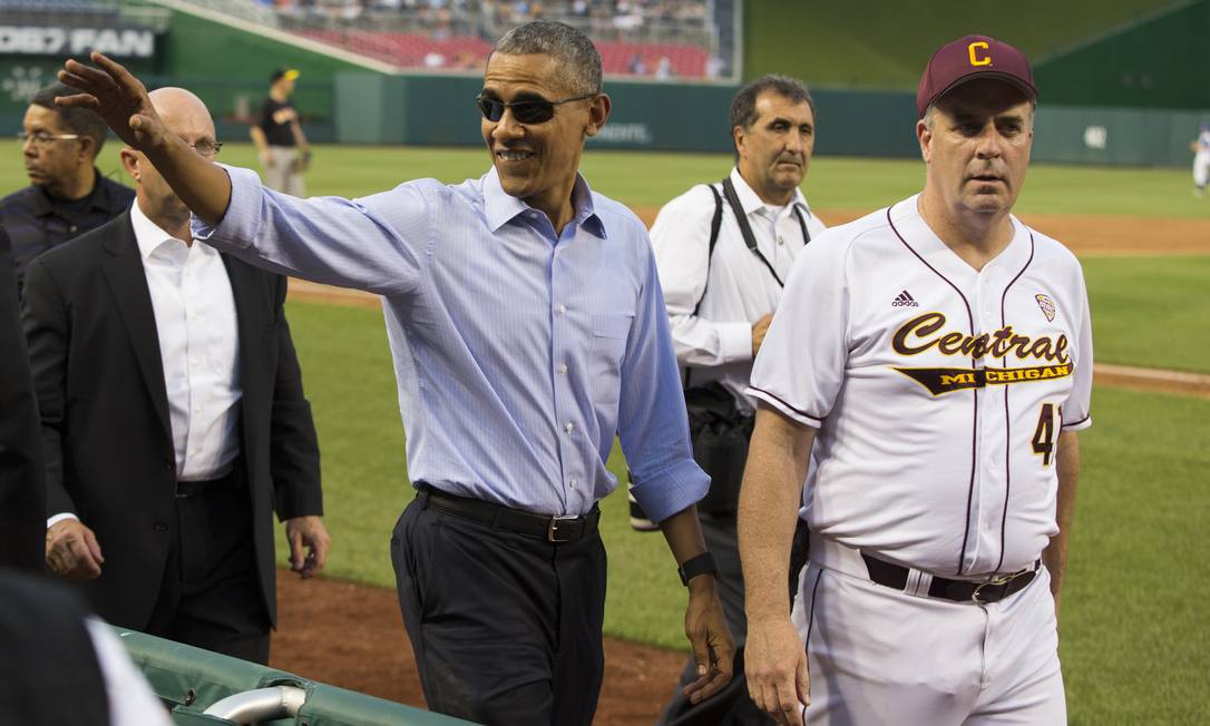 Democratas vencem republicanos pela sétima vez seguida... no beisebol ...