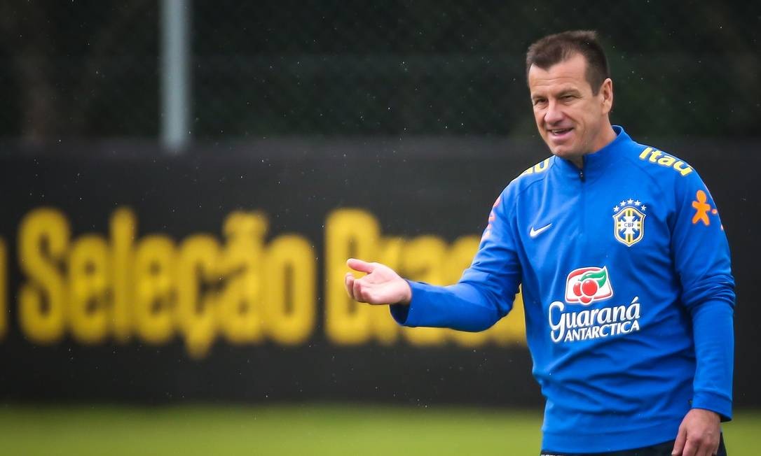 Dunga: ‘O mundo adora o Brasil, mas adora ver o Brasil perder’ - Jornal ...