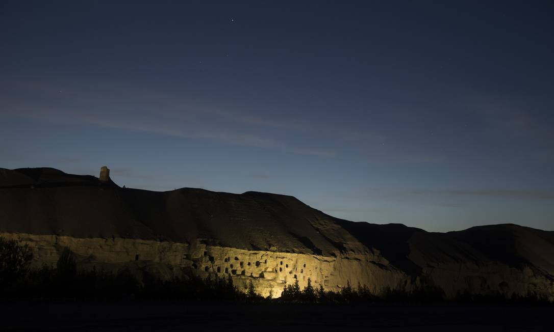 Projeto turístico ameaça grutas milenares chinesas - Jornal O Globo