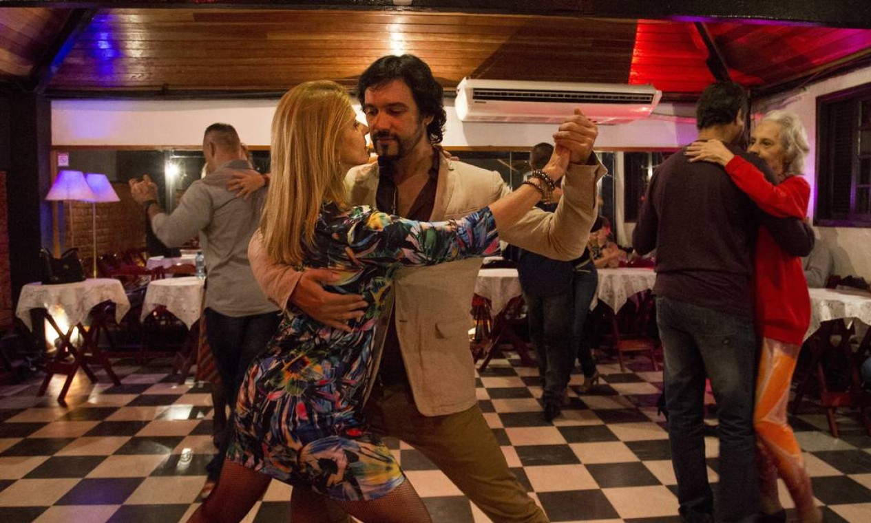 Rio recebe preliminar do mundial de tango, dança cada vez mais ...
