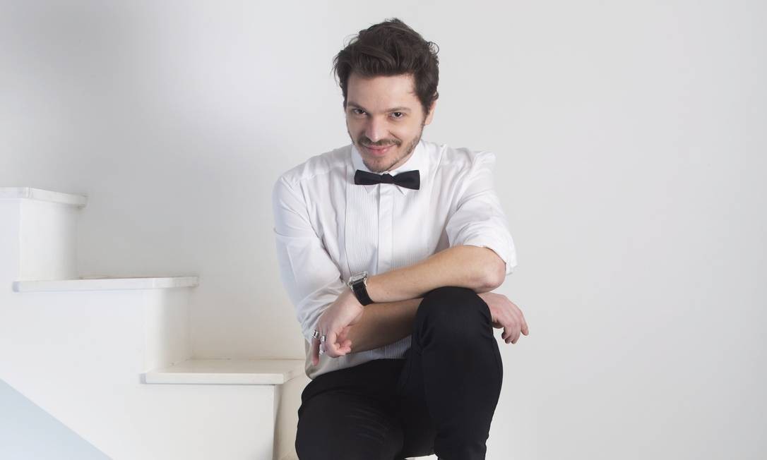 Entramos no armário de Tiago Parente, o cabeleireiro das famosas ...