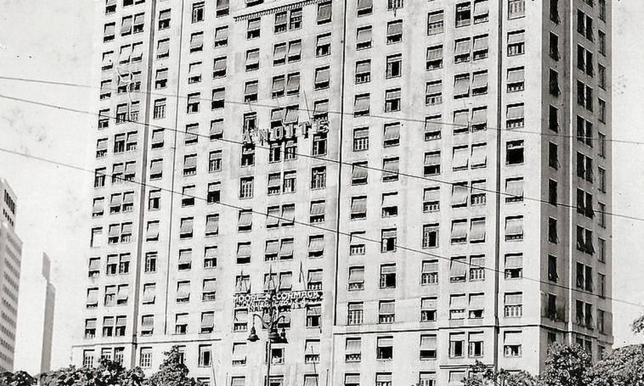 Livro revela obras de Joseph Gire, arquiteto que projetou o Copacabana ...