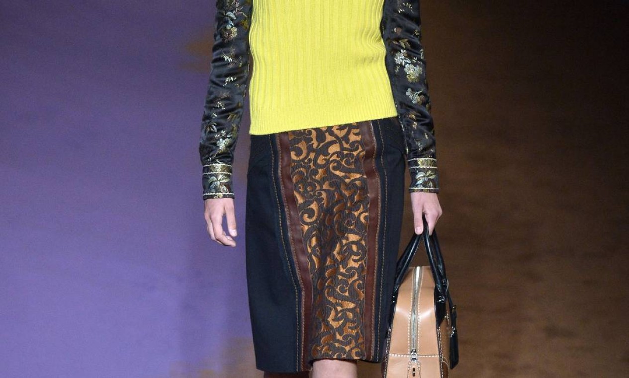 Modelo de apenas 14 anos faz sucesso em desfiles em Milão - Jornal O Globo