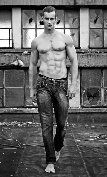 Confira mais fotos de Henrique Hansmann, nova aposta das passarelas ...