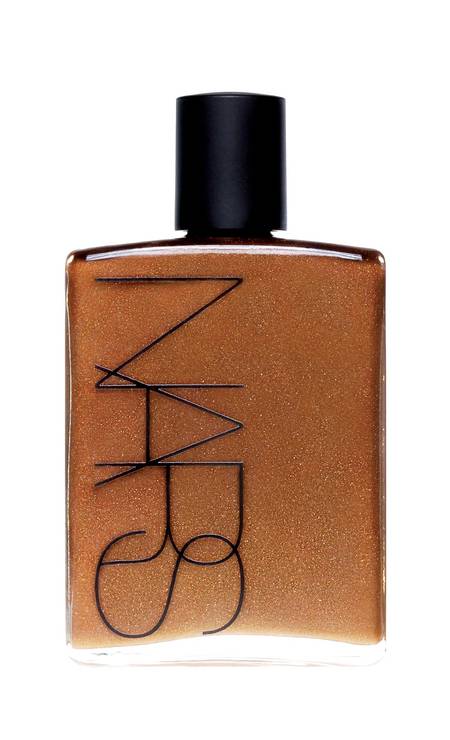 Confira sugestões de iluminadores corporais - Jornal O Globo