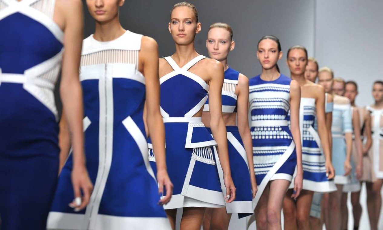 Os destaques do segundo dia da semana de moda de Londres - Jornal O Globo