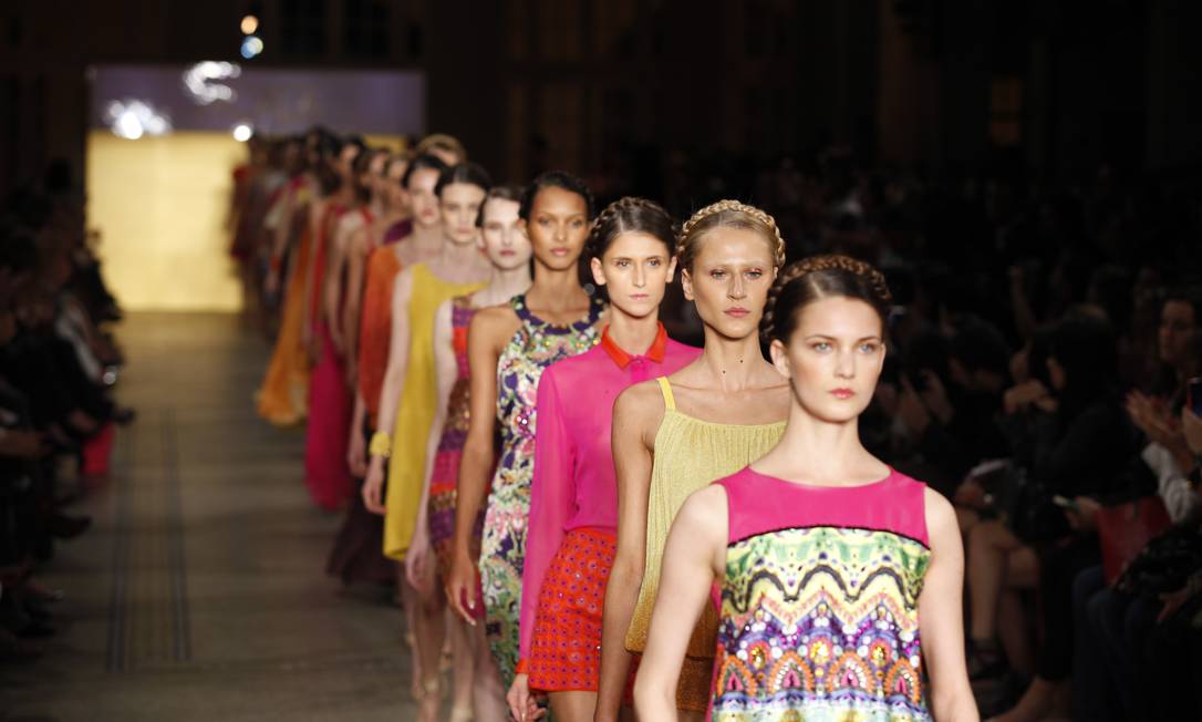 Modelos contam como se preparam para o SPFW - Jornal O Globo