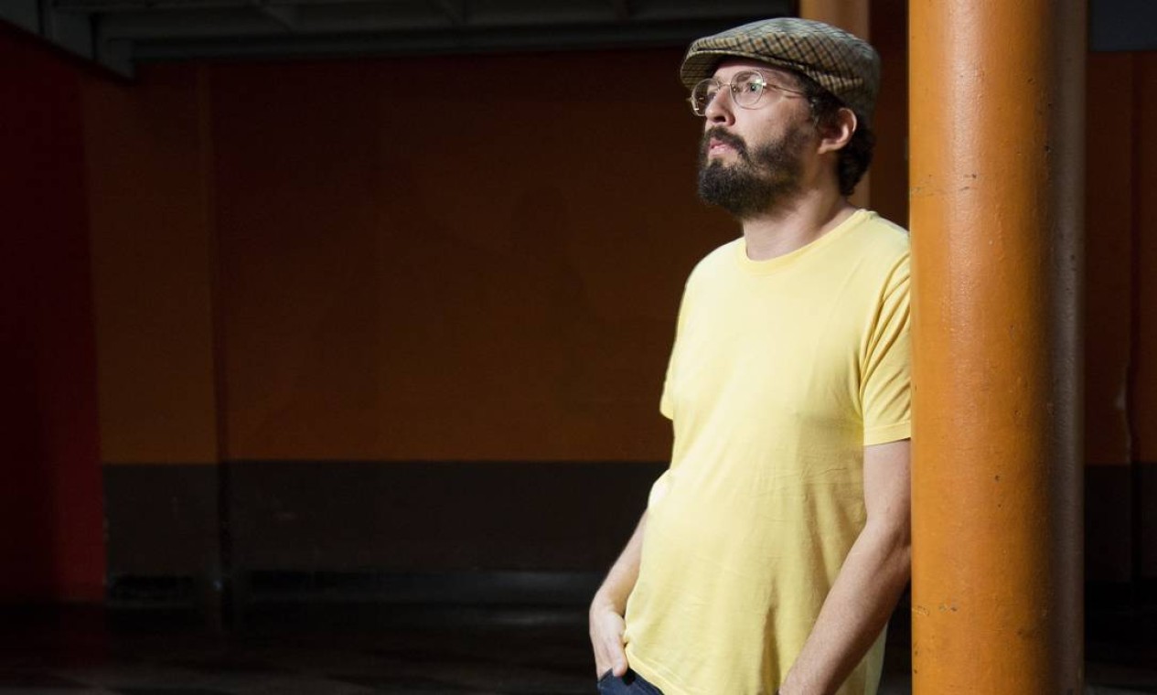 Marcelo Callado lança seu primeiro disco solo - Jornal O Globo