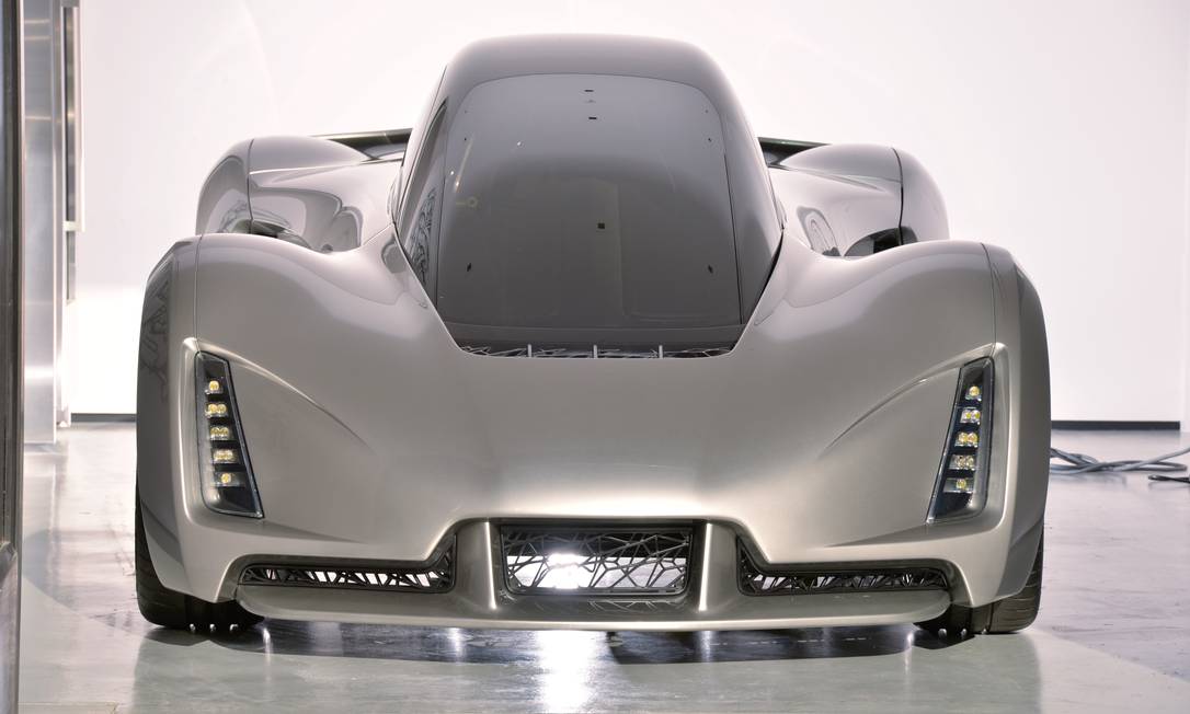 Conheça o Blade, um supercarro 'eco-friendly' com partes feitas em ...