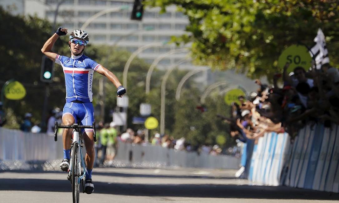 Atleta da França vence o evento-teste de ciclismo no Rio - Jornal O Globo