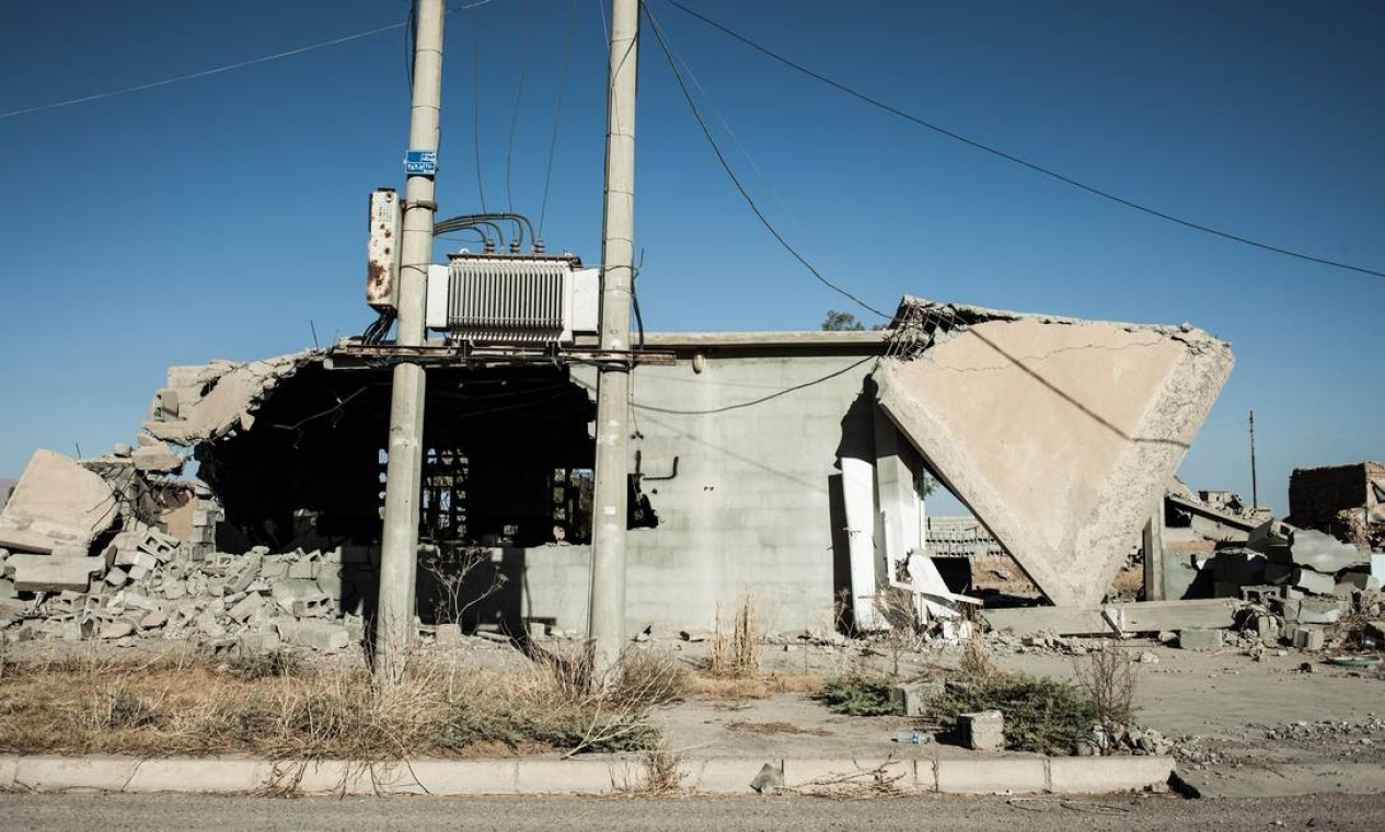 Refugiados árabes querem voltar a áreas curdas - Jornal O Globo