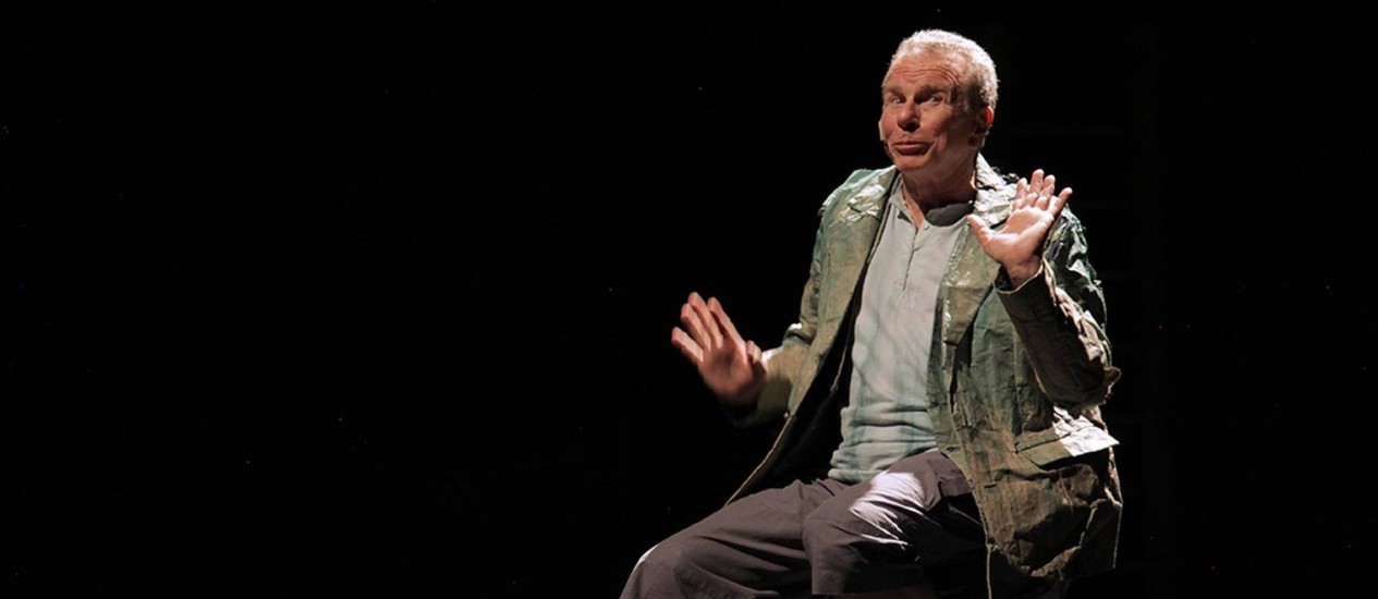 Jonas Bloch volta ao palco com Manoel de Barros - Jornal O Globo