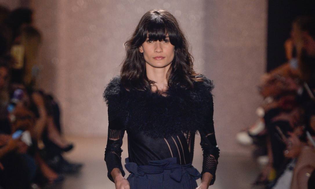 Franja é hit entre as novatas e veteranas da SPFW - Jornal O Globo