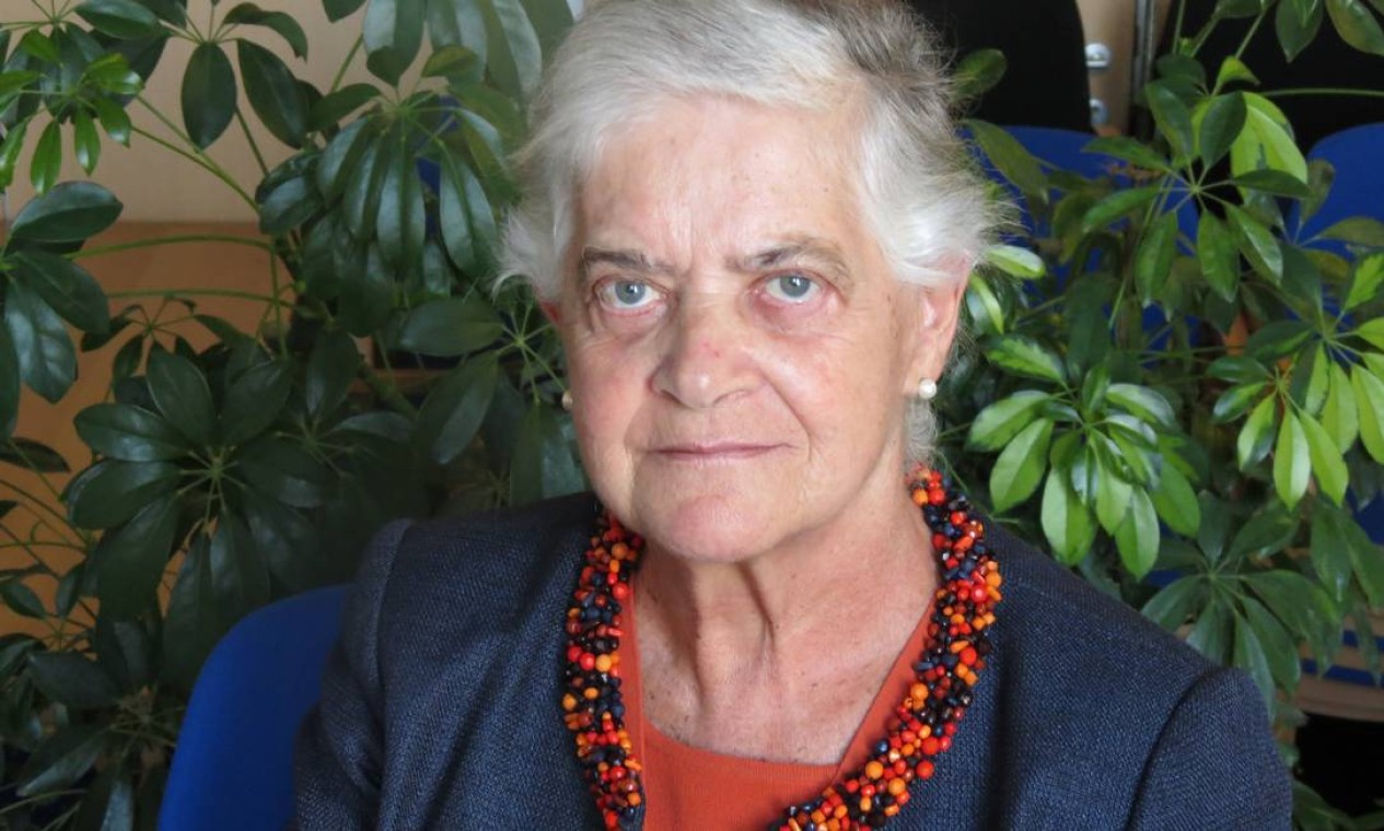 Leonor Xavier e o seu diário sem drama de uma doença - Jornal O Globo