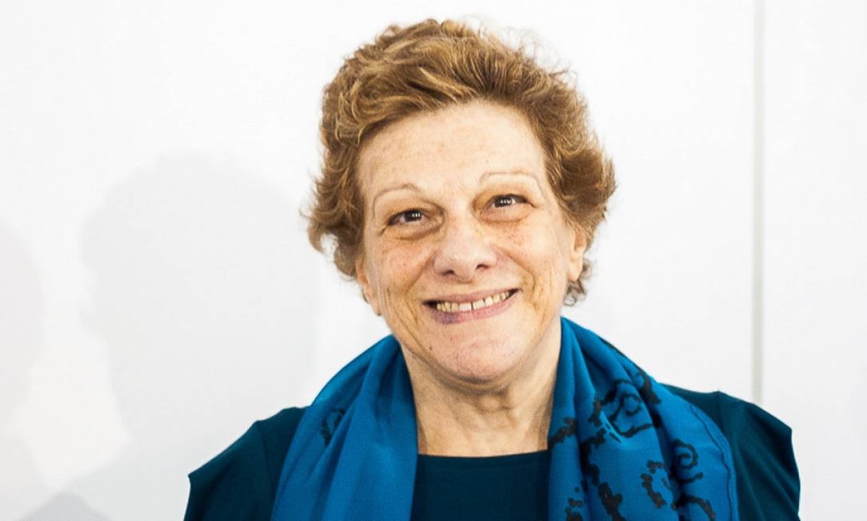 Helia Correia, uma escritora ‘escondida’ e ligada no mundo - Jornal O Globo