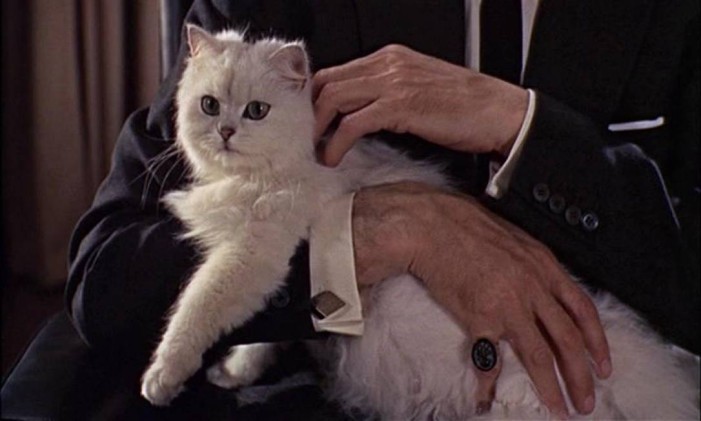 A Spectre nos filmes de 007 - Jornal O Globo