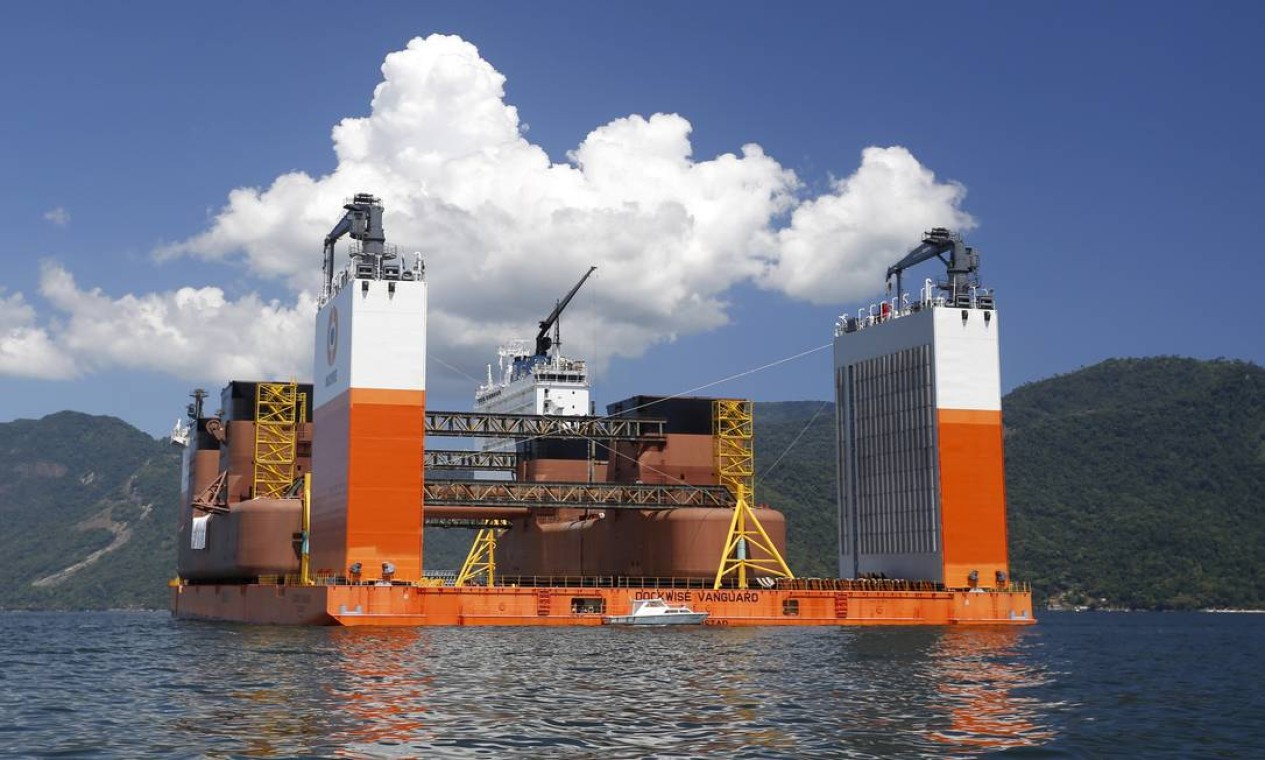 Estaleiro Brasfels demitirá 2 mil até o fim do ano, diz sindicato ...