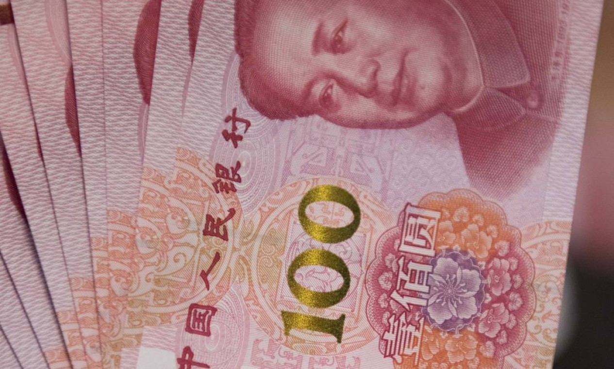 Yuan atinge máxima do ano por postura do Fed - Jornal O Globo