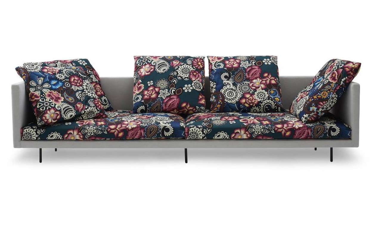 Sofá estampado é opção para deixar decoração mais divertida - Jornal O ...