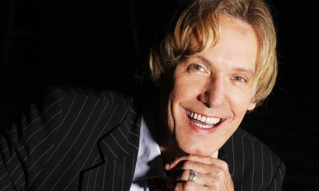 Eduardo Dussek comemora 40 anos de carreira no Imperator, no Méier ...