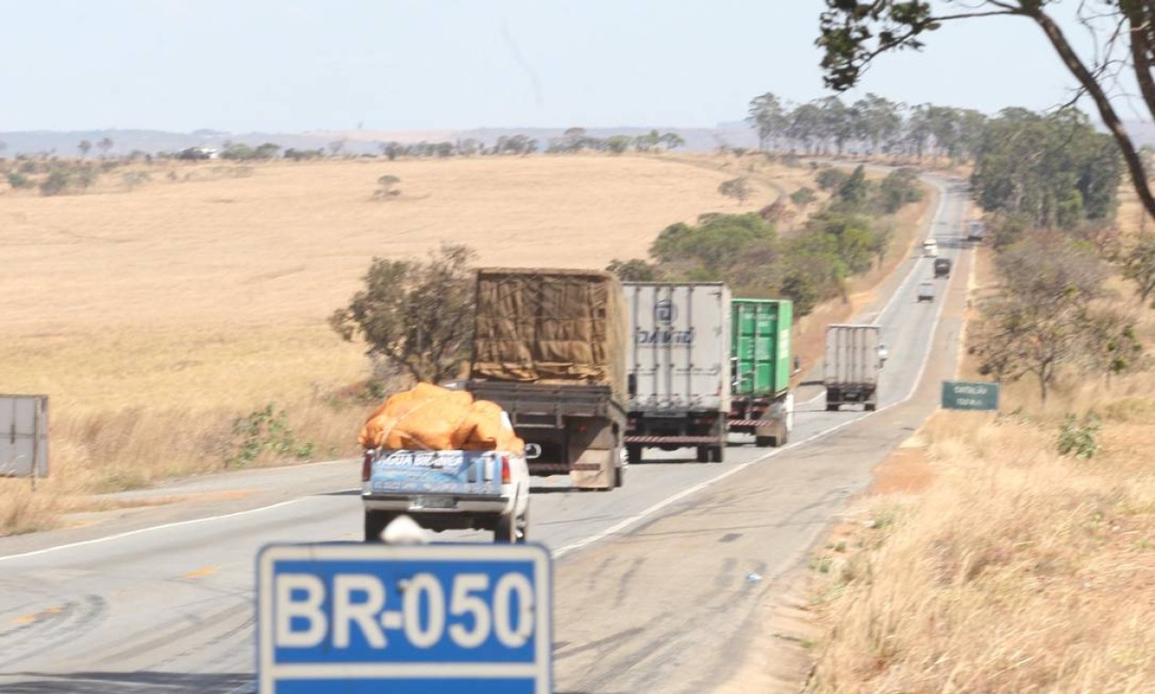 Governo aprova aumento de 33% no pedágio da BR-050 - Jornal O Globo