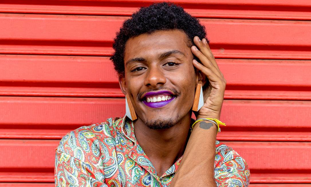 Promessa do soul e da black music, Liniker faz sua estreia no Rio ...